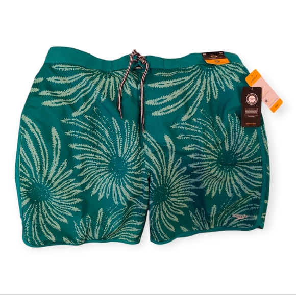 Speedo | Shorts | Speedo Floral Print Eboard Shorts Green | Poshmark